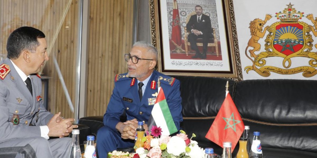 المفتش العام للقوات المسلحة الملكية وقائد المنطقة الجنوبية يجري لقاء مع ...